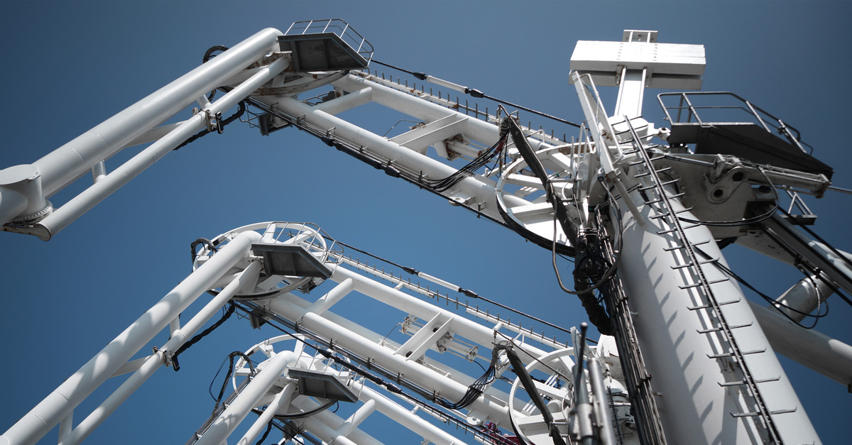 Securing State support for strategic LNG infrastructure | FTI