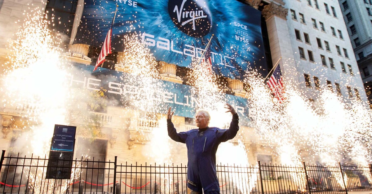 Helping Launch the First Space Exploration Company | FTI