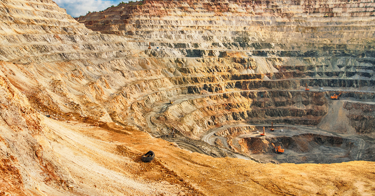 Helping Mining Company Define Digital and AI Strategy | FTI